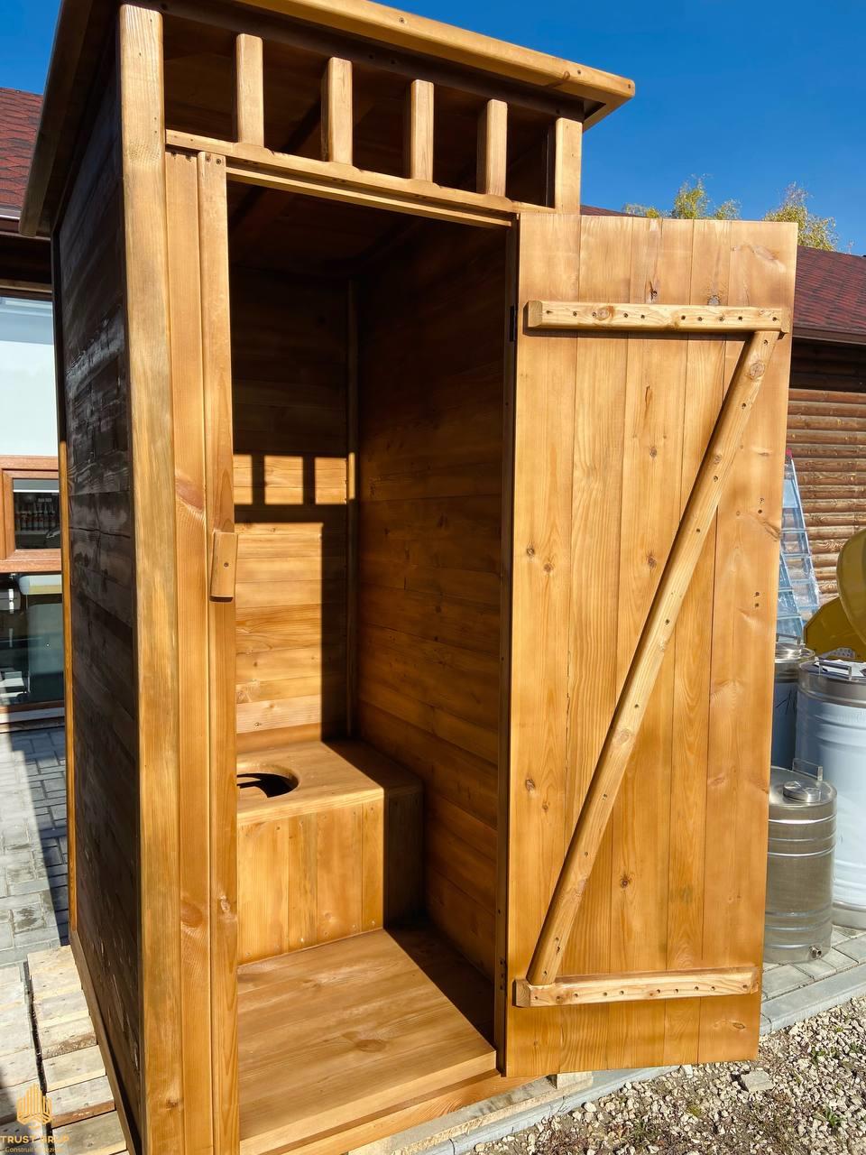 Cabină de WC cu scăunel – TRUST GRUP